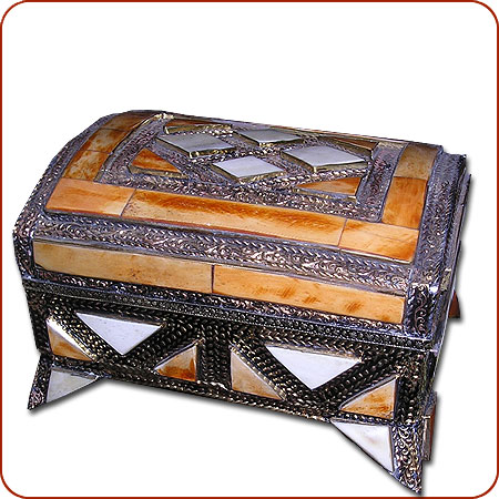 Moroccan box, Camel bone, Moroccan decor, Moroccan design, Moroccan ...